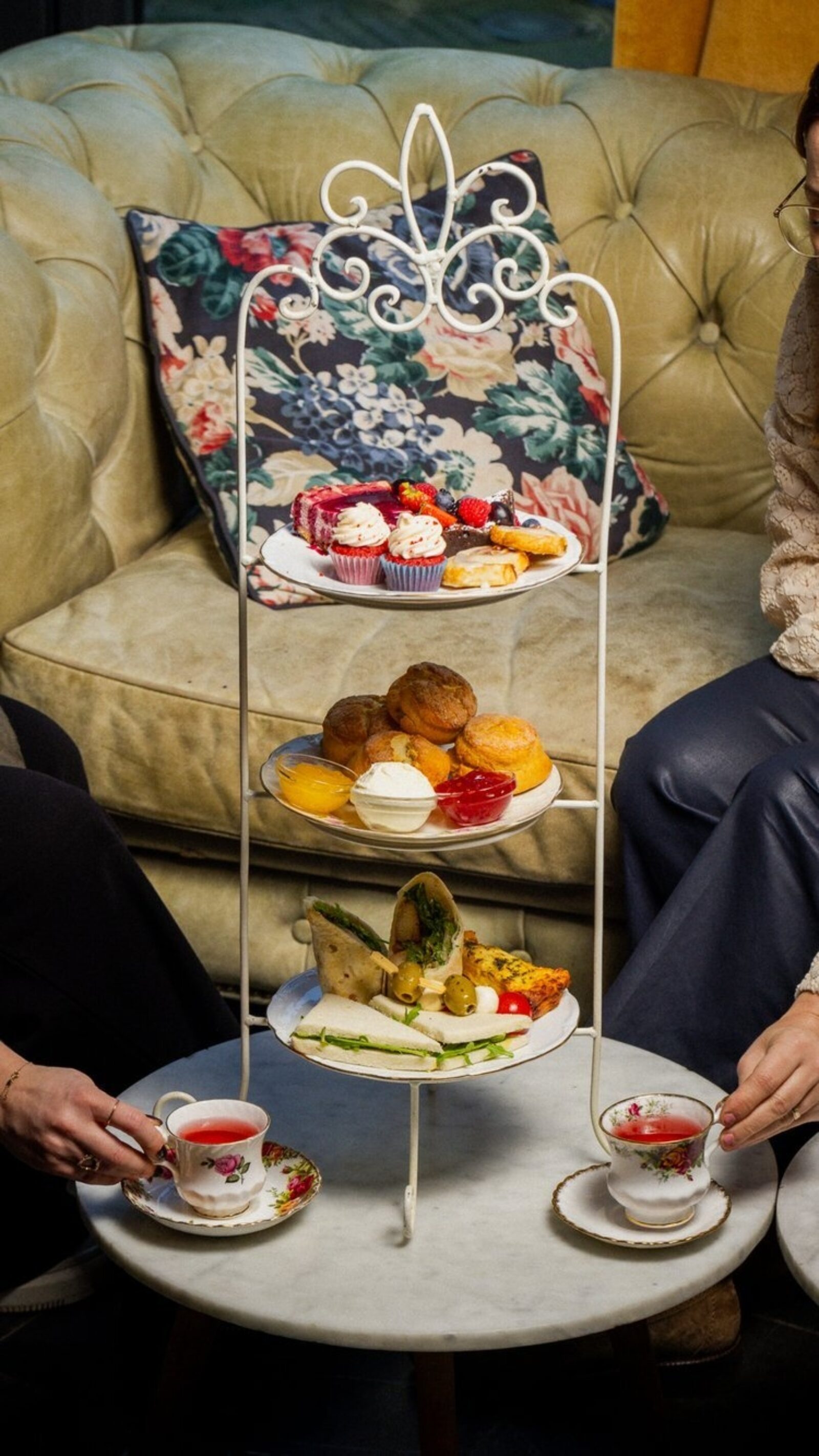 Sweet High tea (2 pers.) | Local7