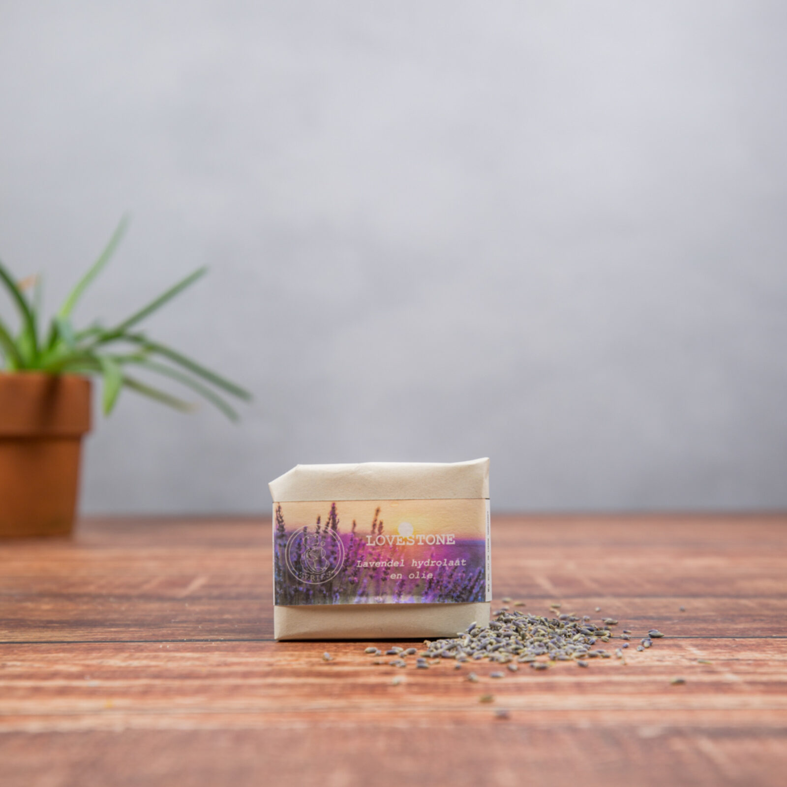 Sinds 2019 maakt SoapSeries met passie vegan, koud-geproduceerde ...